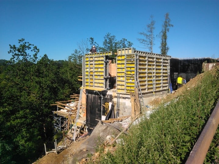 | STECHO constructions